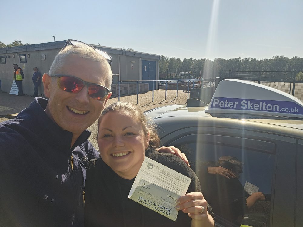 Laura Whitmee Driving Lessons Thatcham – Peter Skelton Driving School